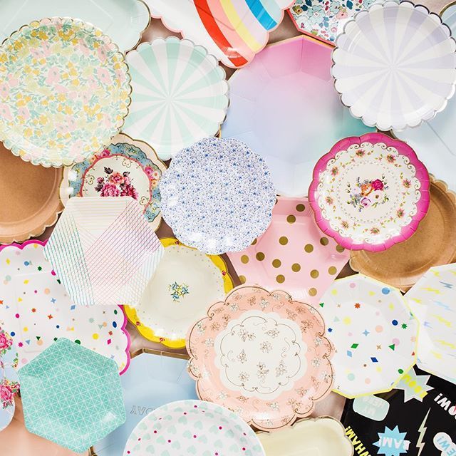 fun, simple and beautiful parties - Need plates for your party? Check ...